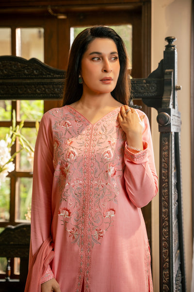 Gul – Sheen by Shaista Lodhi